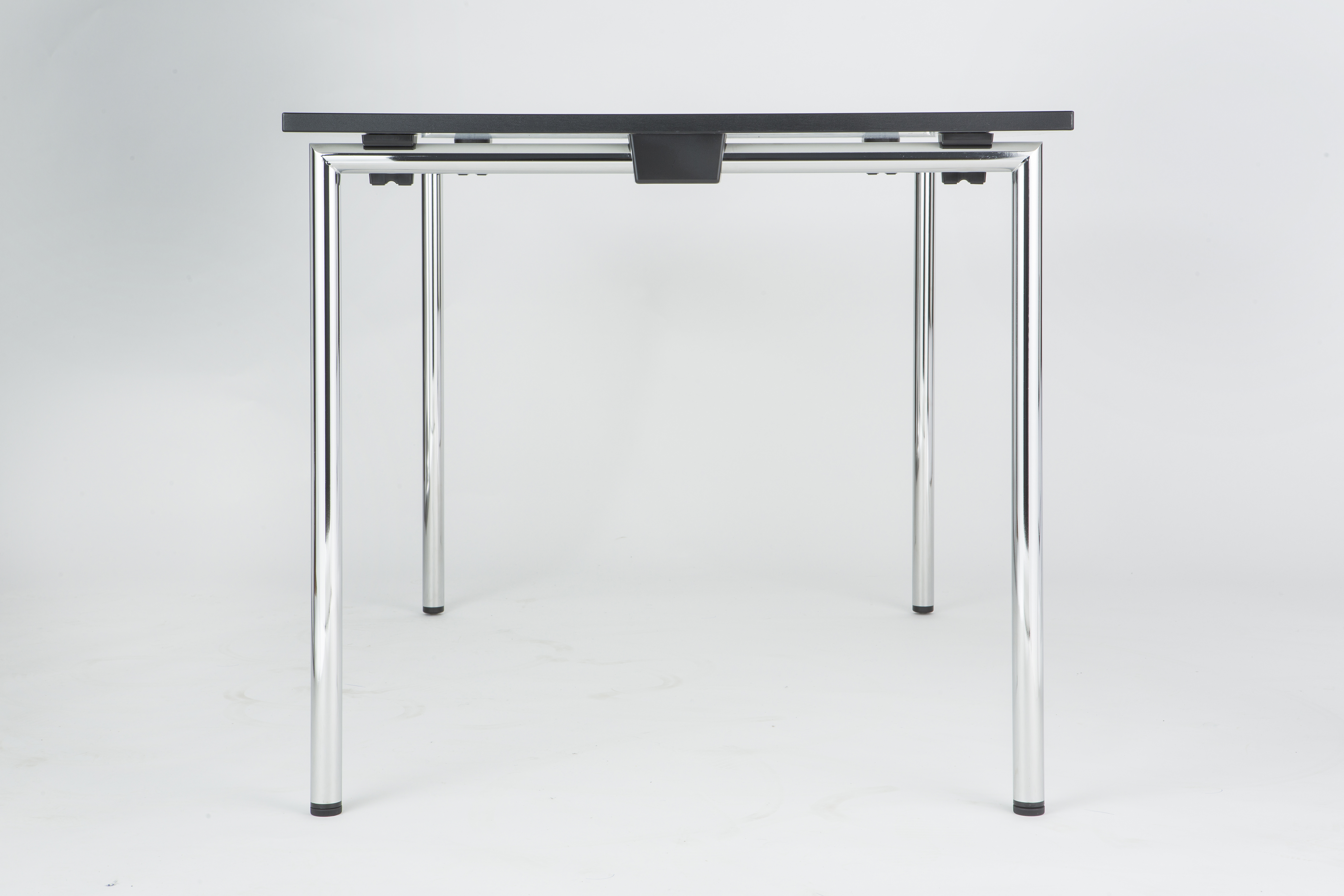Strong I Lightweight folding tables for business - world-leading ...